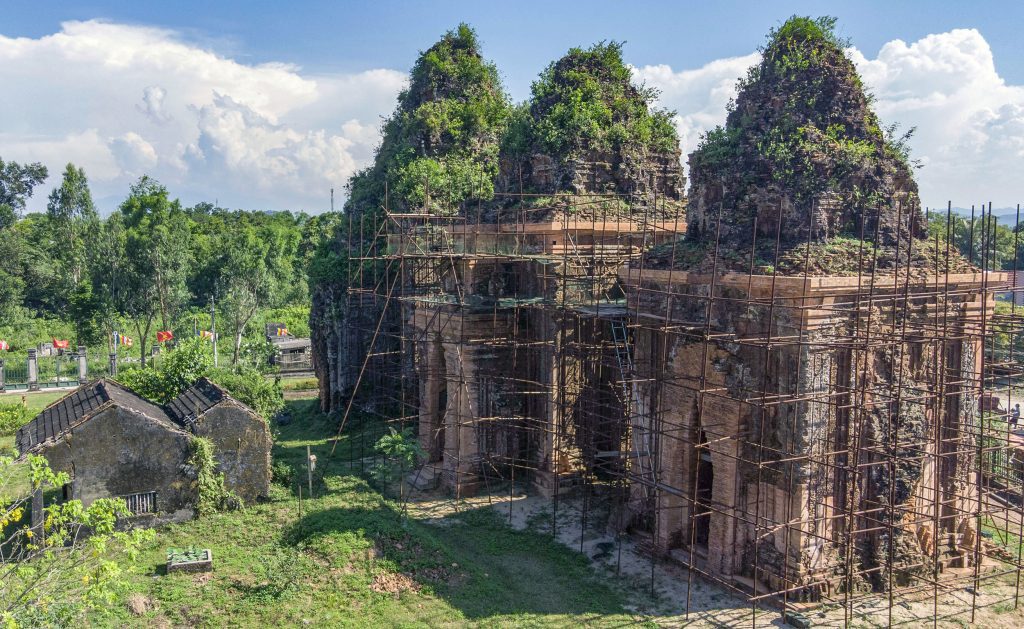 Cham Empire - capturevn.com